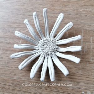 6 Easy Air Dry Clay Flowers for Beginners - Colorful Craft Corner